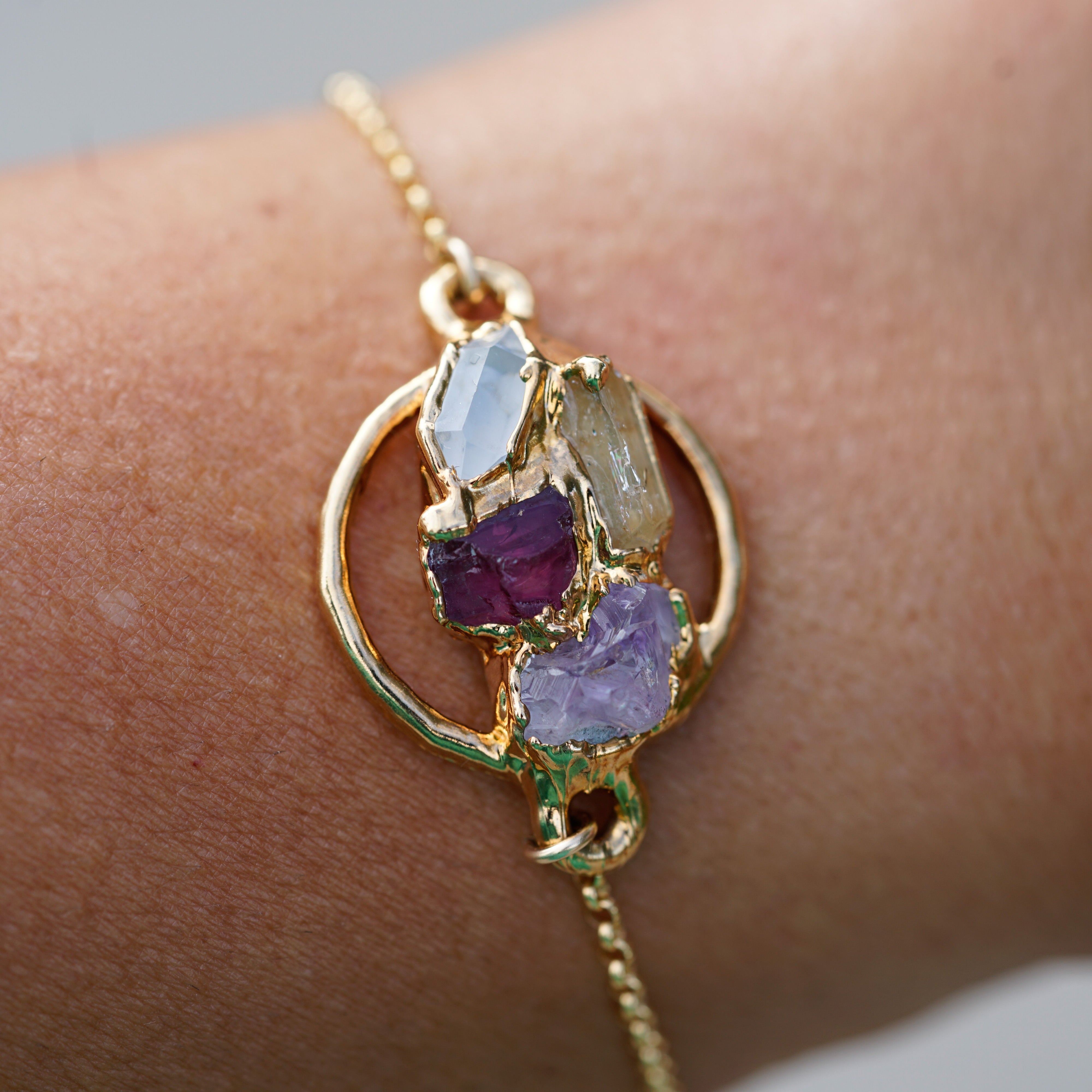 Custom Birthstone Bracelet – Indigo Row